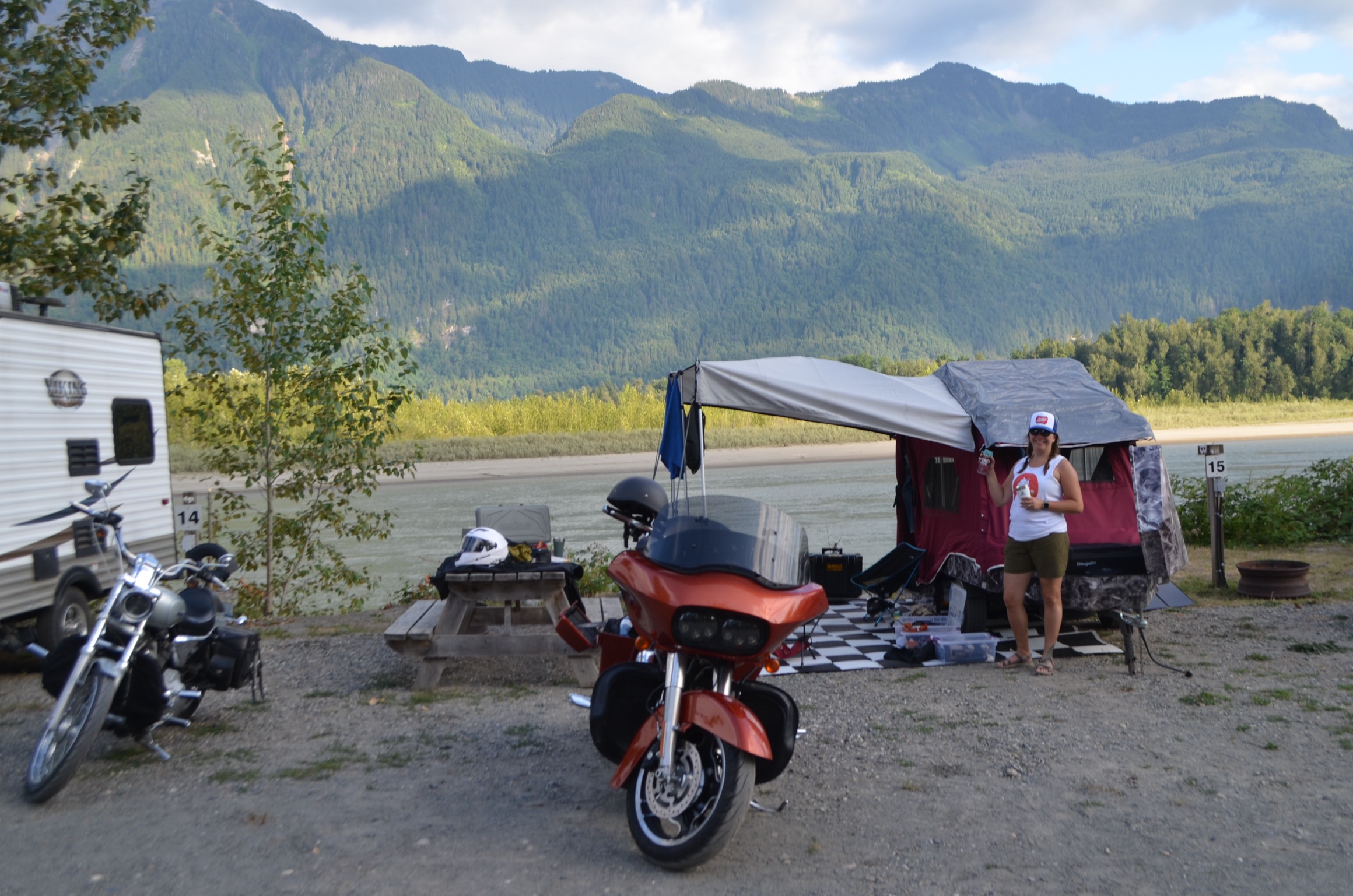 Starting to relax – Keith and Leah’s travel on 2 wheels